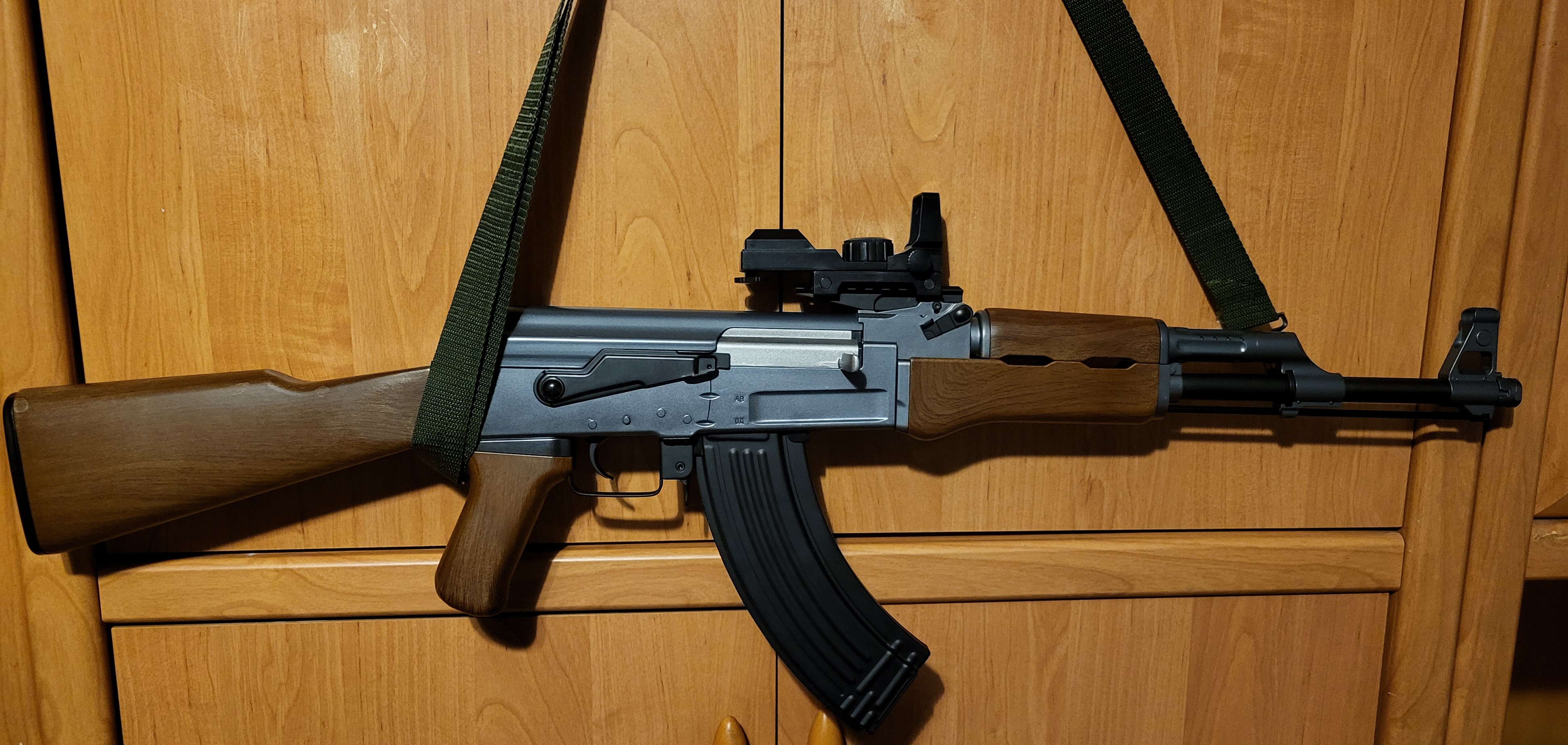 Sprzedam: CM.028 (AK)(LIPO)(KOLIMATOR)(SZYNA RIS) / Giełda ASG ...