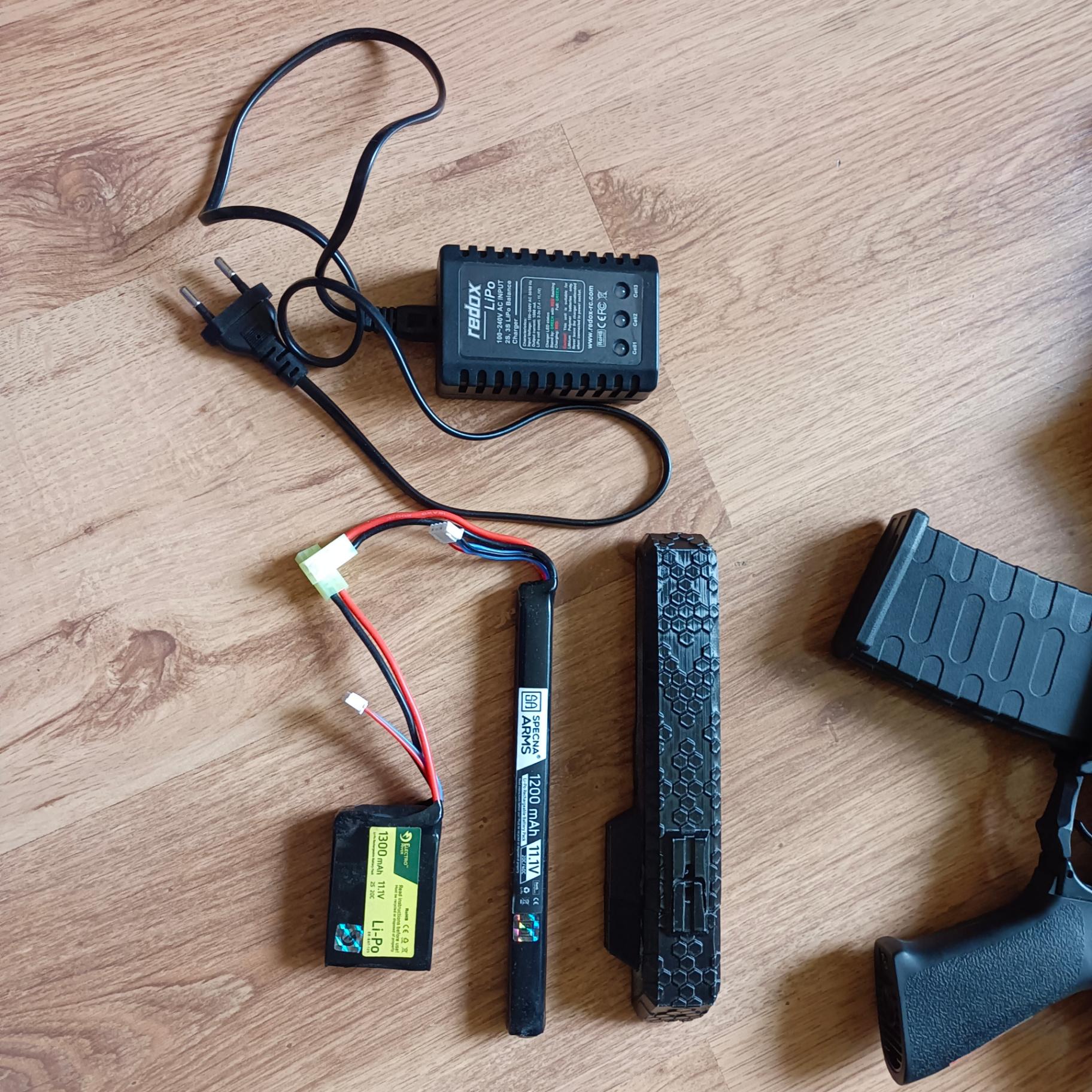 Sprzedam: Replika ASG ASR104 EBB full-etal kamizelka,cheł,okulary ...