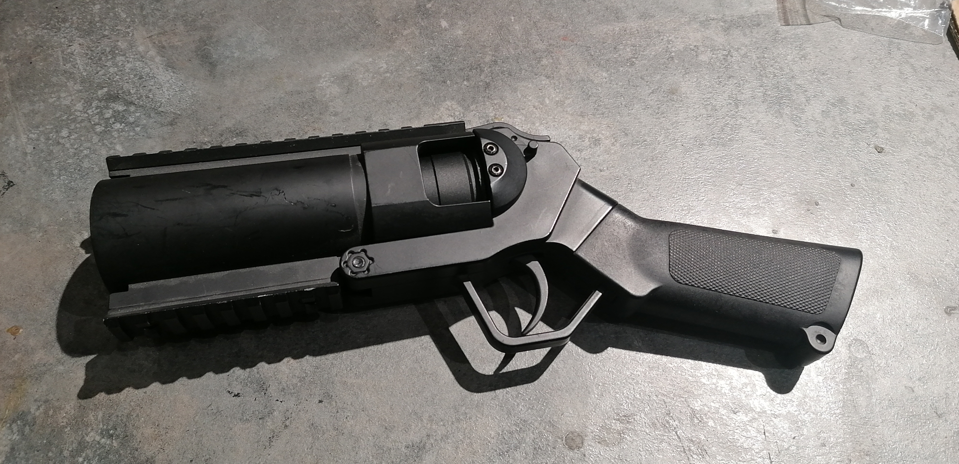 Sprzedam: 40MM GRANATNIK PISTOLETOWY M052 - BLACK [CYMA] plus / Giełda ...