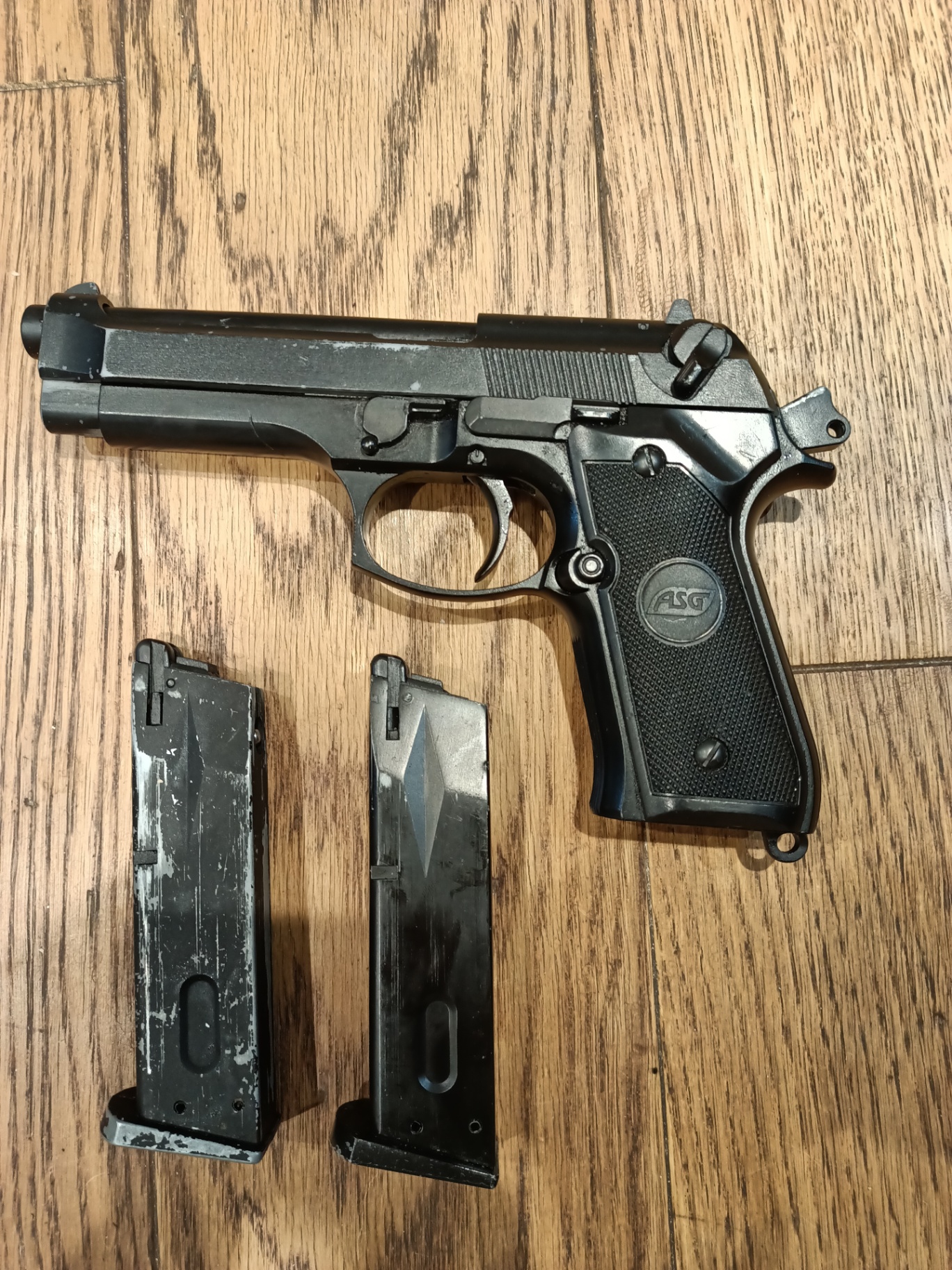 Sprzedam: Beretta M9 ASG / Giełda ASG - repliki asg, wyposażenie ...