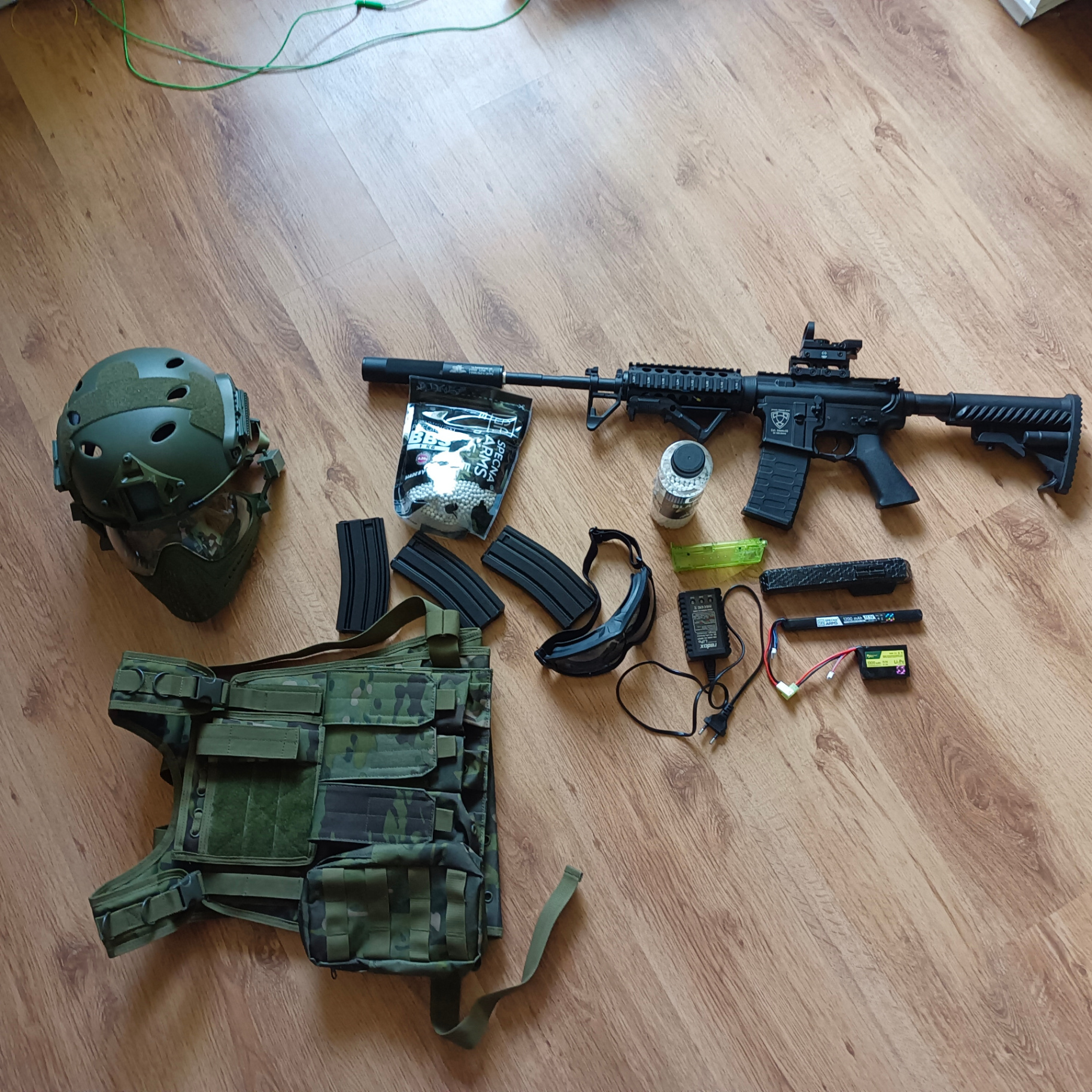 Sprzedam: Replika ASG ASR104 EBB full-etal kamizelka,cheł,okulary ...